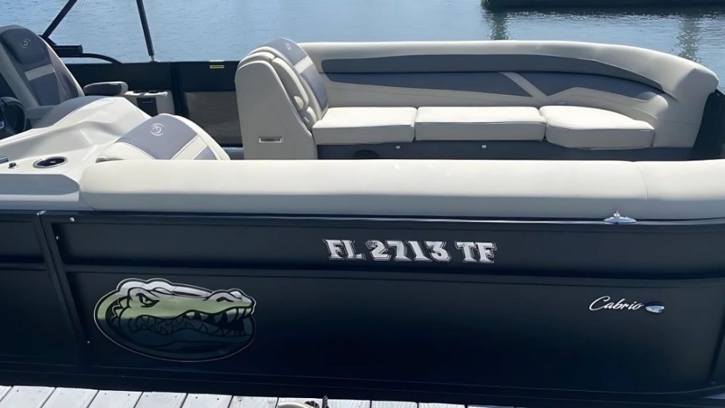 Avoid Fines! Florida Boat Registration Decals – Rules & Tips